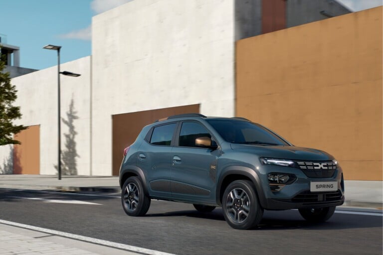 La Dacia Spring évolue enfin : plus de puissance, pour le même prix (ou ...